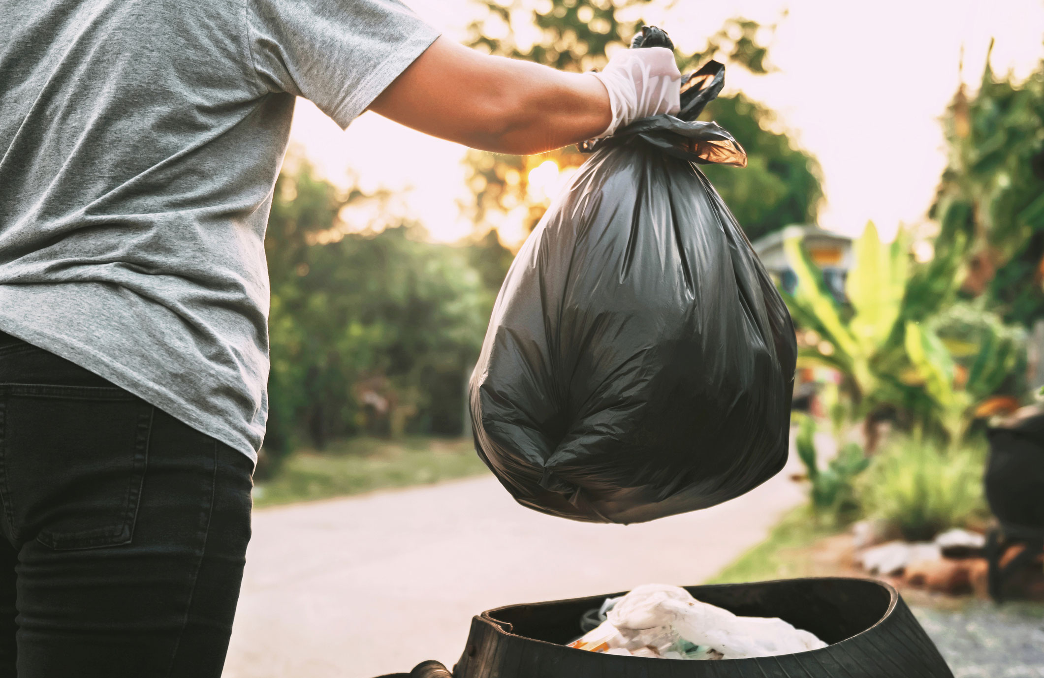 17 things you need to throw out ASAP | Reader's Digest Australia