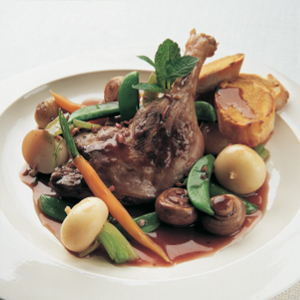 Duck ragout with mustard croutes | Reader's Digest Australia
