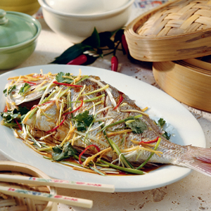 Steamed whole fish Chinese-style | Reader's Digest Australia