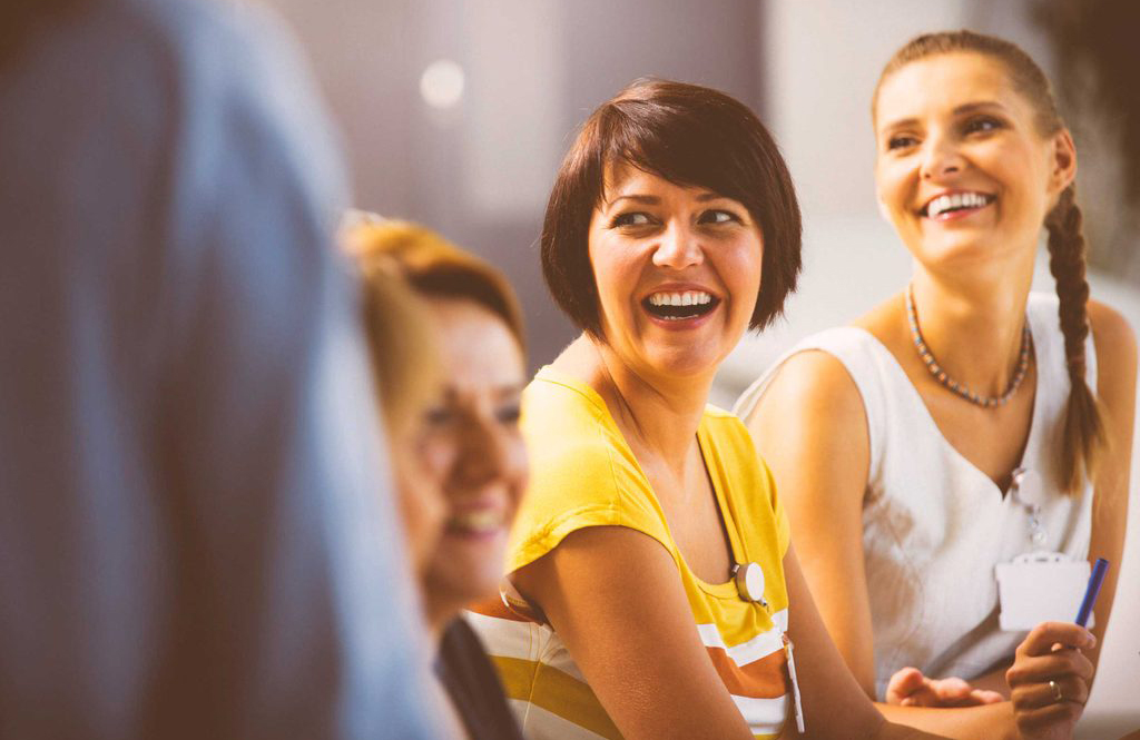 Not an introvert or an extrovert? 8 signs you could be an ambivert ...