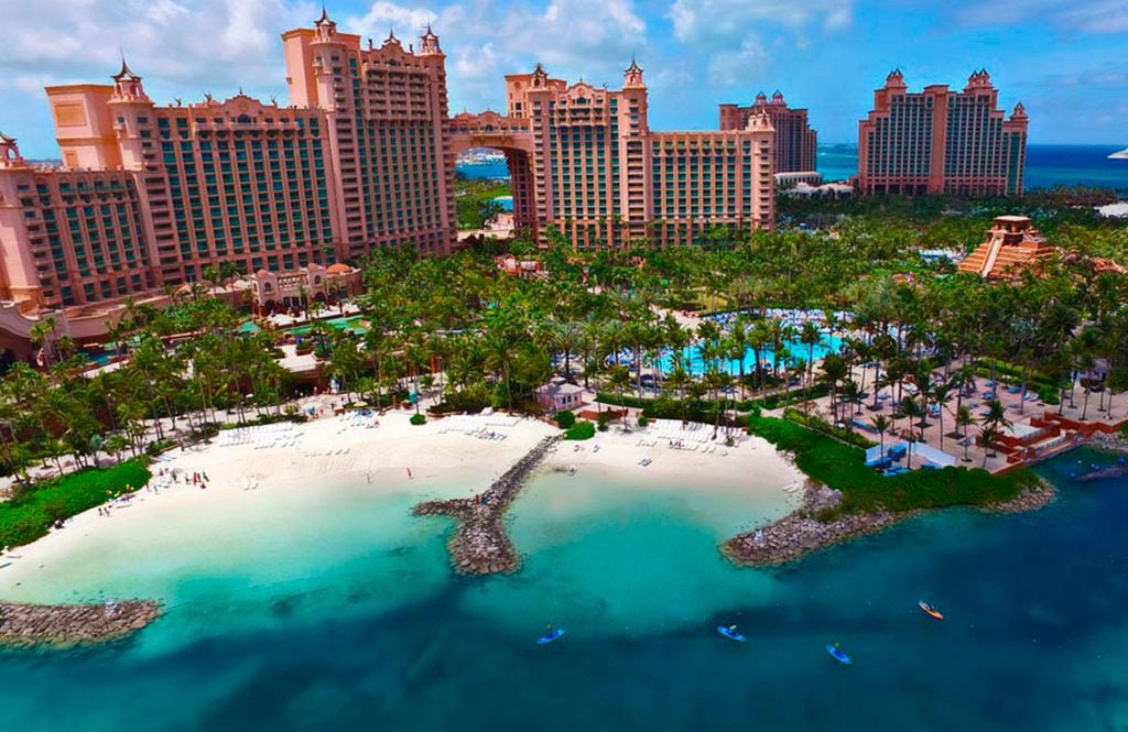 The world’s most luxurious hotels and resorts | Reader's Digest Australia