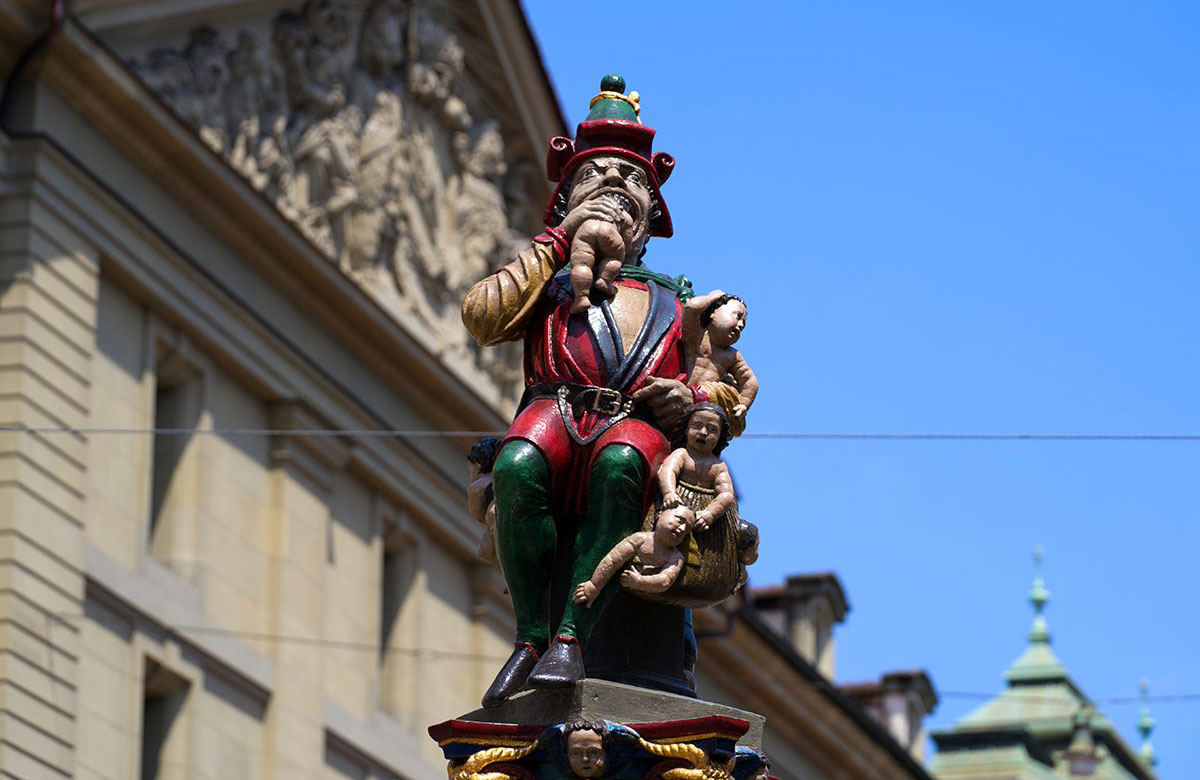 8 landmarks around the world that are seriously strange | Reader's ...