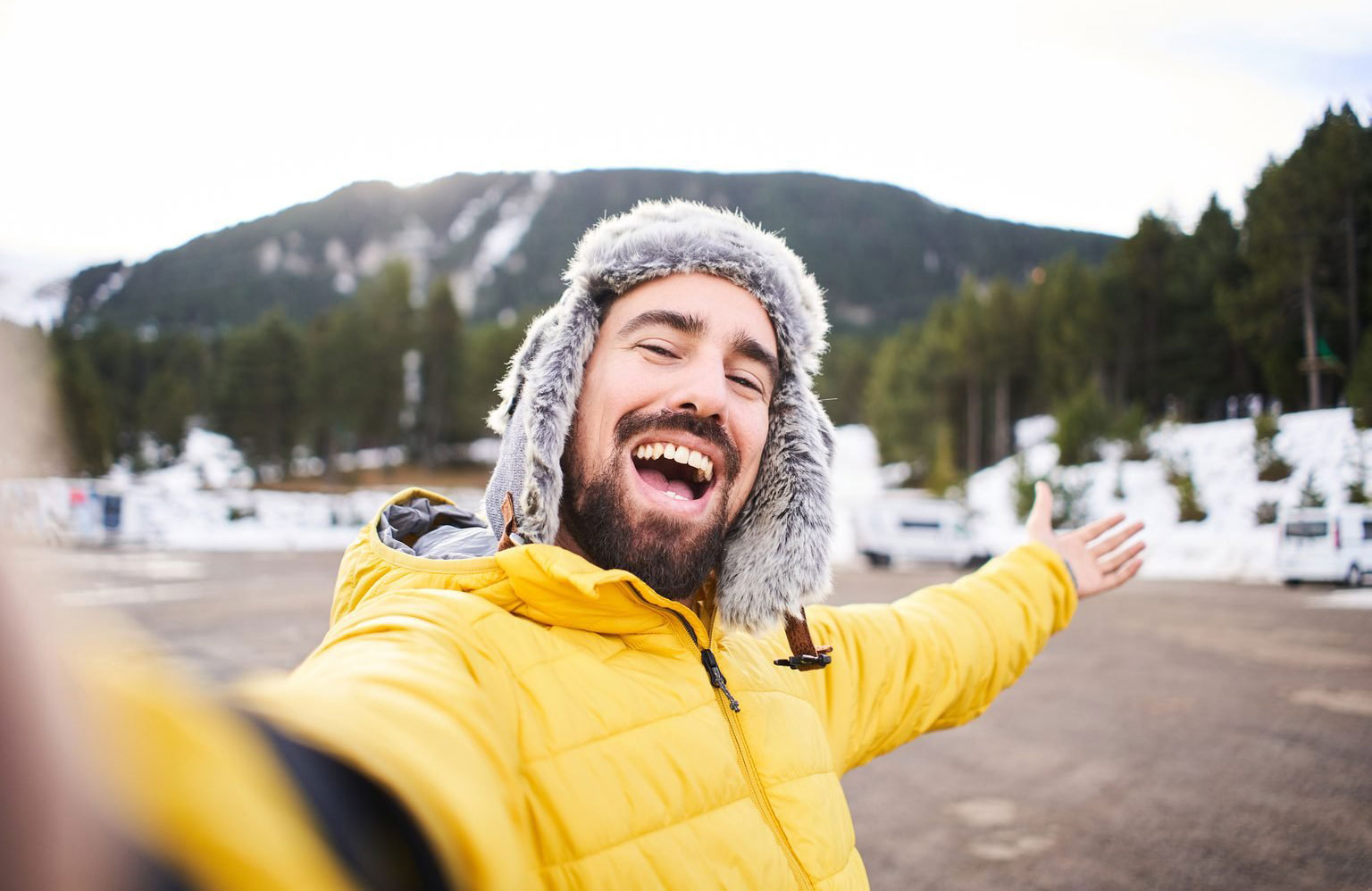 How to take an amazing selfie every time | Reader's Digest Australia