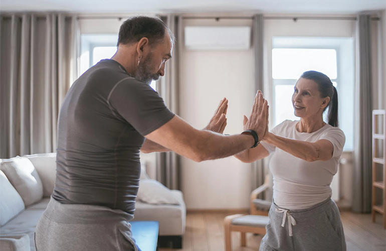 What’s the difference between ageing and frailty? | Reader's Digest ...